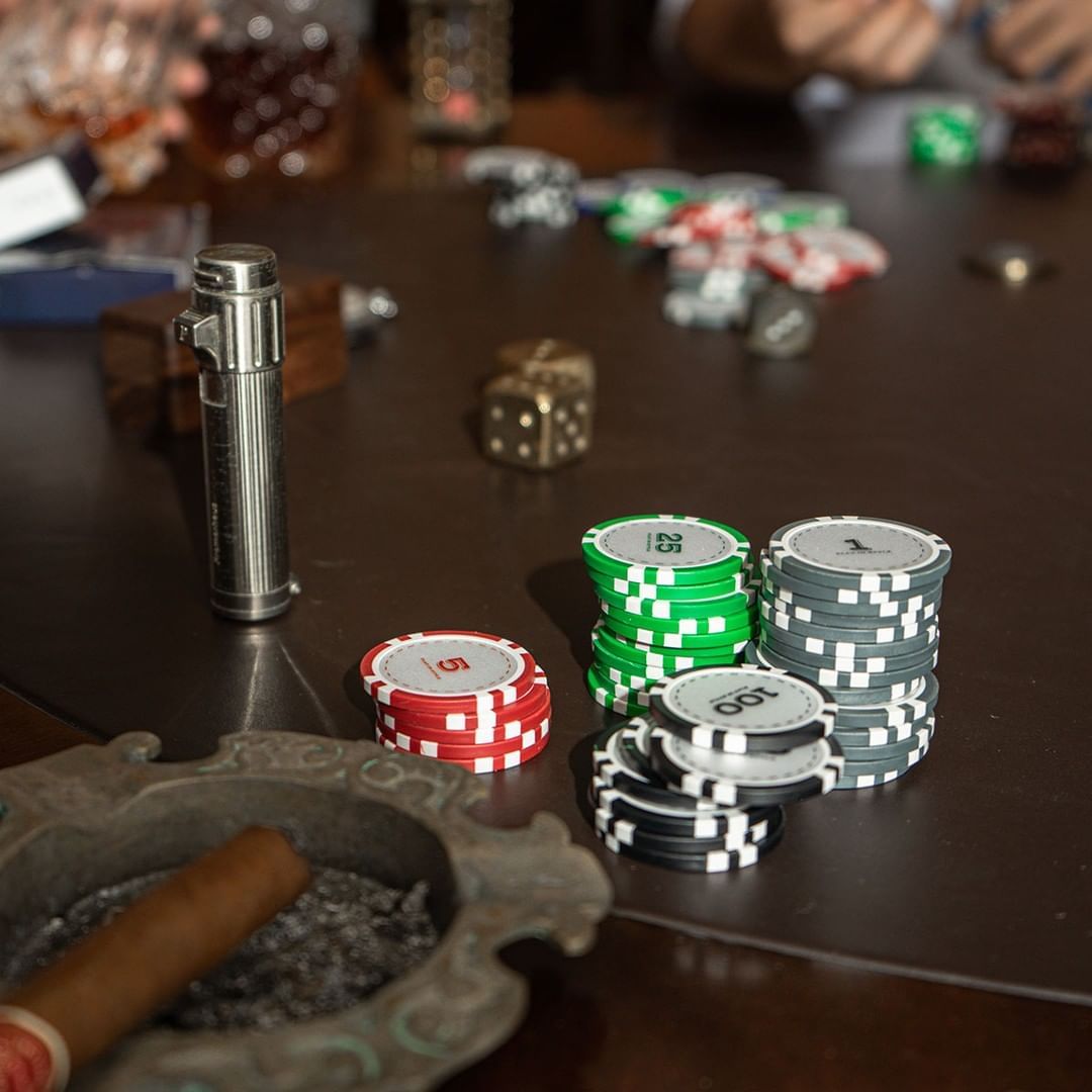 Bonding Beyond Boards: 6 Best Family Board Games for Unforgettable Gat